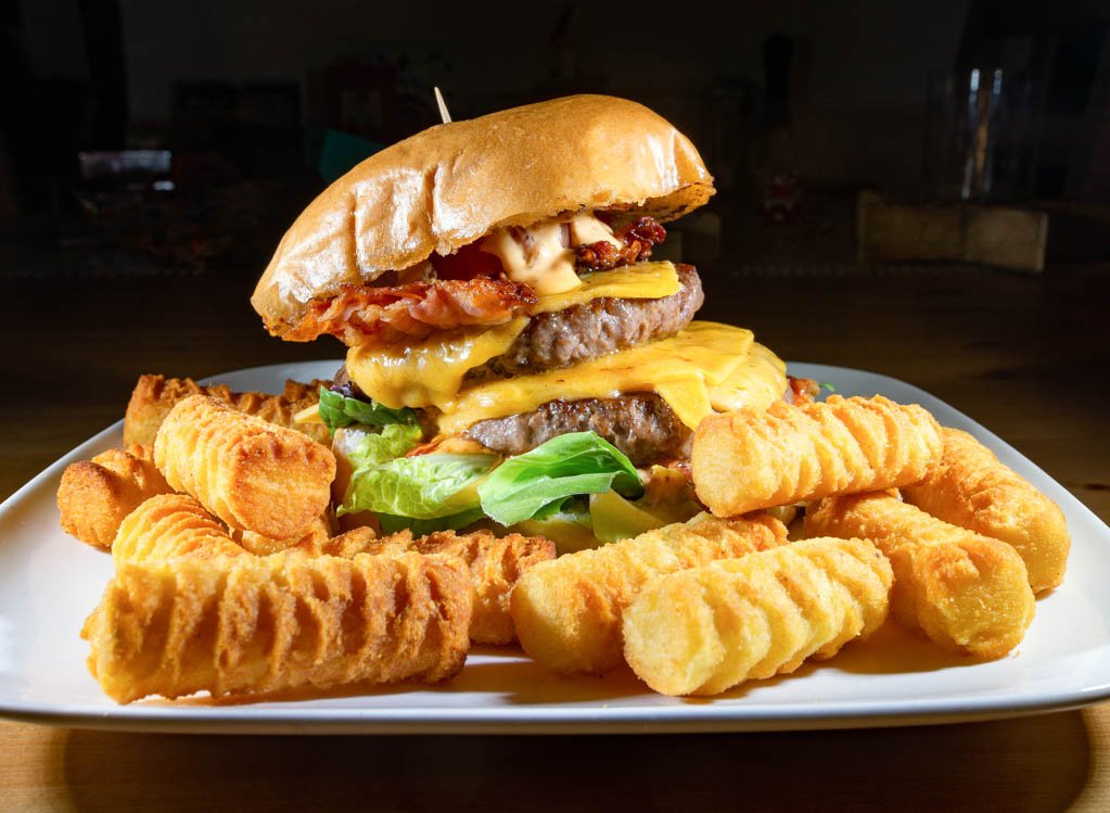 Tag des Doppel-Cheeseburgers in den USA - 15. September