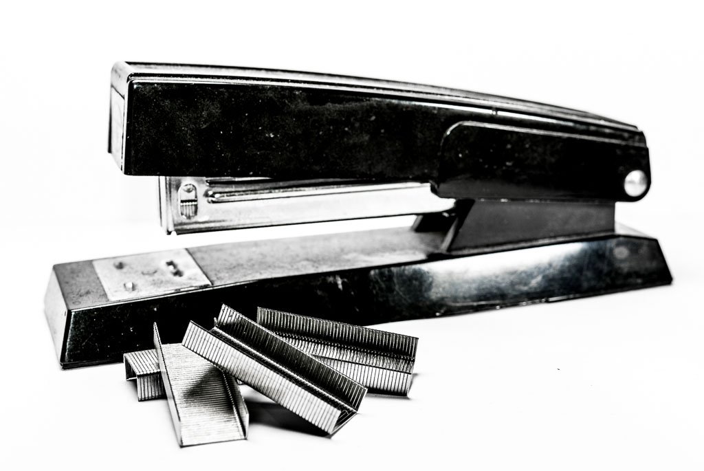 Füll-unsere-Tacker-auf-Tag - Fill Our Staplers Day USA + Kanada 2025