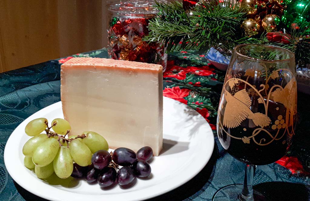 Tag des Schweizer Käses - National Swiss Cheese Day USA - 2. Januar